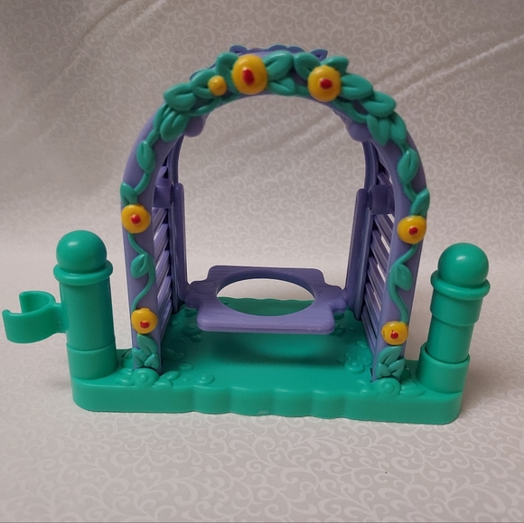 Fisher-Price | Toys | Fisher Price Little People Easter Swing | Poshmark
